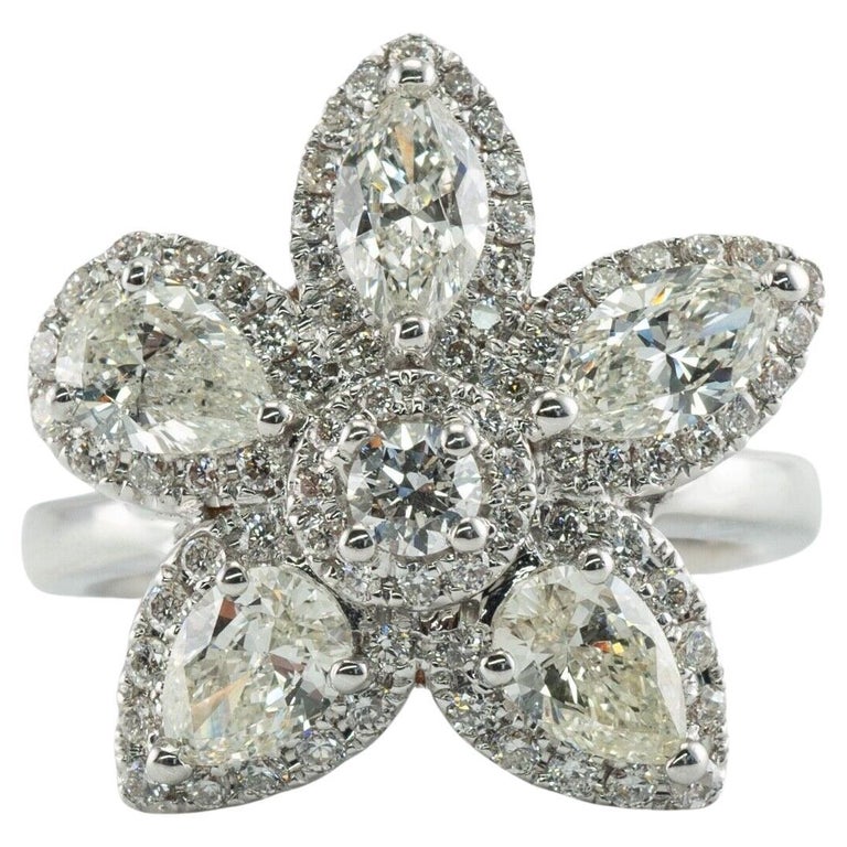 Diamond Ring Vintage 18K White Gold Floral Flower 2.78 TDW For Sale at ...