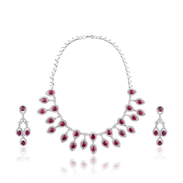 14k gold Diamond Ruby Necklace For Sale at 1stDibs