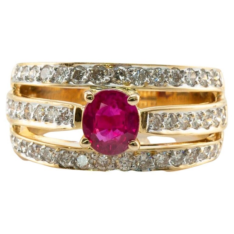 Diamond Ruby Ring 18K Gold Estate Band For Sale at 1stDibs