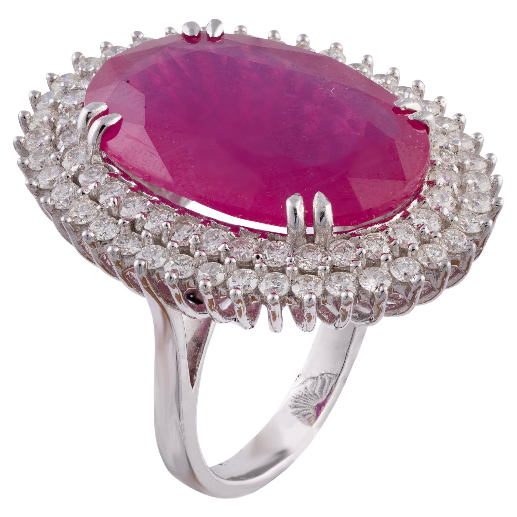 Fabergé Kalinka Platinum and 18K Gold Ruby Cluster Statement Ring With Diamonds For Sale at 1stDibs