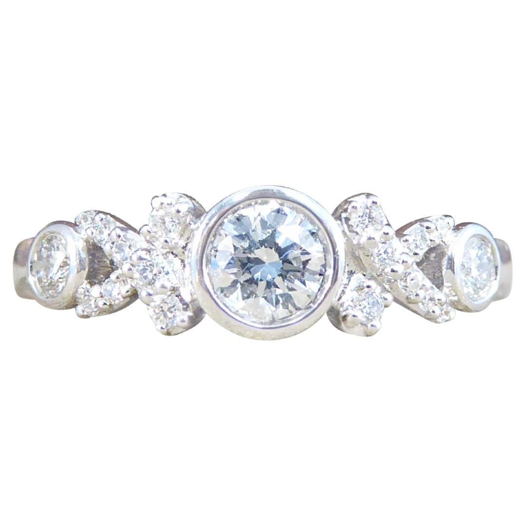 Diamond set Hugs and Kisses Ring in 18ct White Gold For Sale at 1stDibs