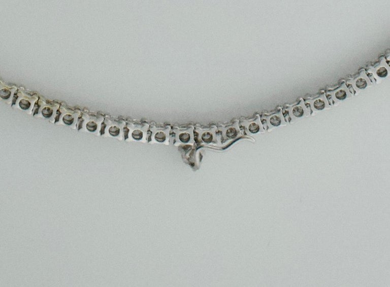 Diamond Straight Line Necklace in 18 Karat 7.61 Carat For Sale (Free ...