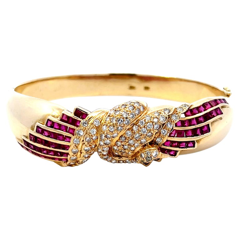 Diamond Swan and Ruby Bangle in 14k Yellow Gold For Sale at 1stDibs