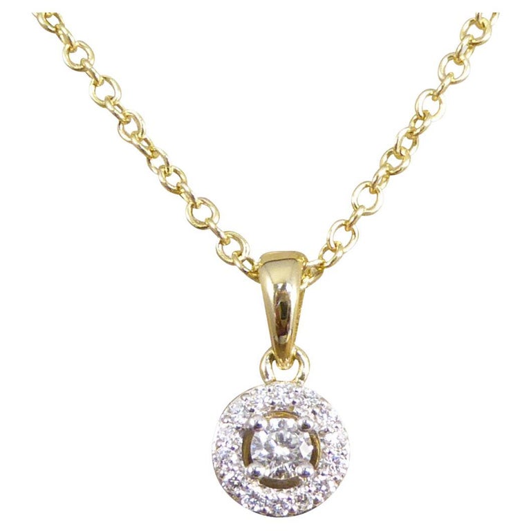 Diamond Target Cluster Pendant Necklace in 9ct Yellow Gold For Sale at ...