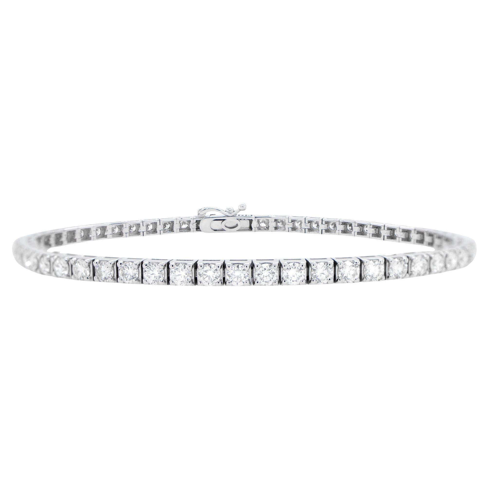 Diamond Tennis Bracelet Round Brilliant Cut 4 Carats 18K White Gold For Sale at 1stDibs
