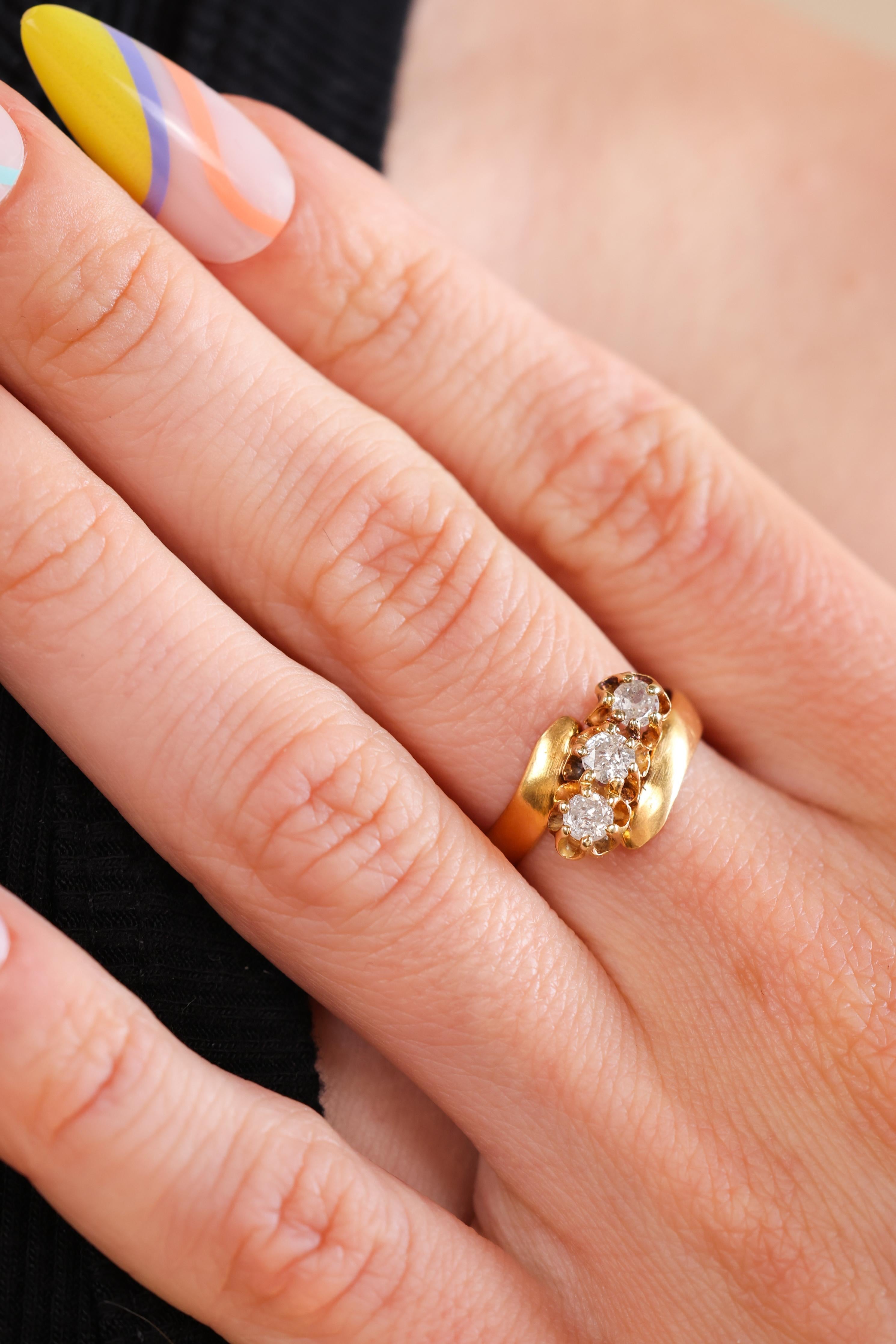 Diamond Three-Stone Bypass Ring For Sale at 1stDibs