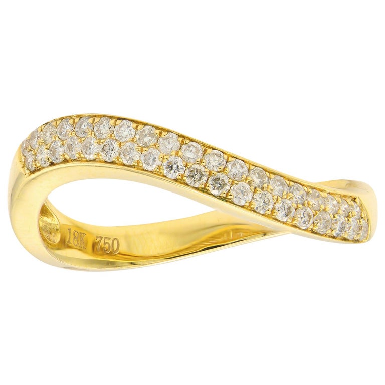 Diamond Wave Ring Yellow Gold For Sale at 1stDibs