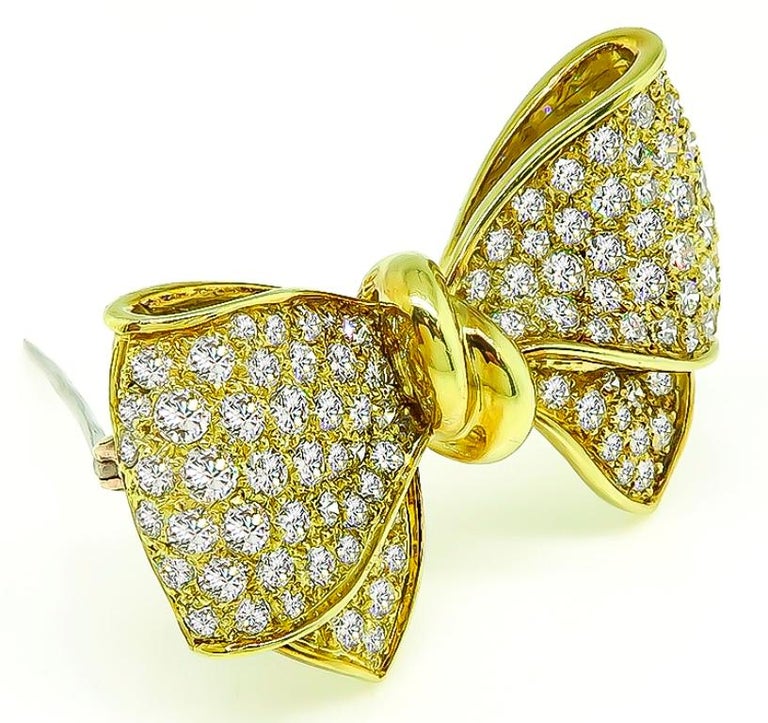Diamond Yellow Gold Bow Pin For Sale at 1stDibs