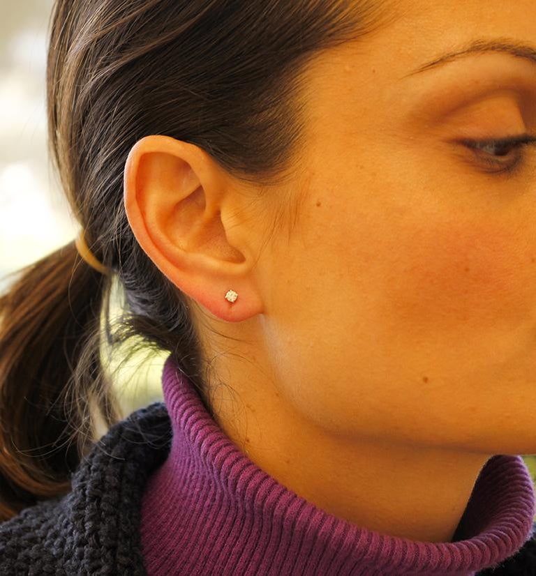 0,26 ct Diamonds, 18 Karat White Gold Light-Point Earrings For Sale at ...