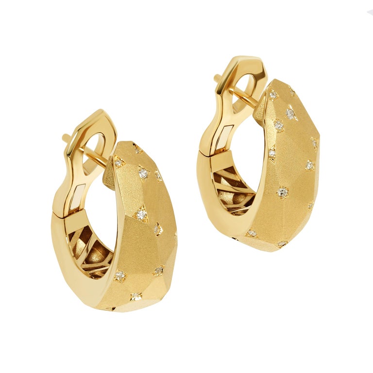 Customizable Diamonds 18 Karat Yellow Matte Gold Geometry Small Suite ...