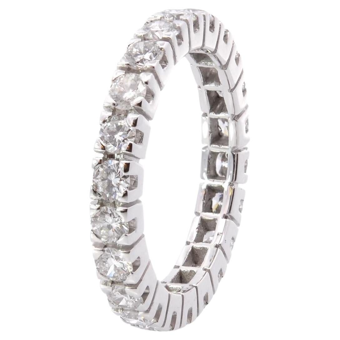 Diamonds alliance in 18k white gold For Sale at 1stDibs