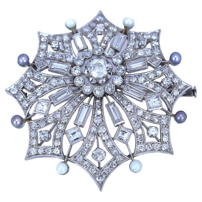 Snowflake Diamonds Pearls Brooch 18K White Gold, 1940 at 1stDibs