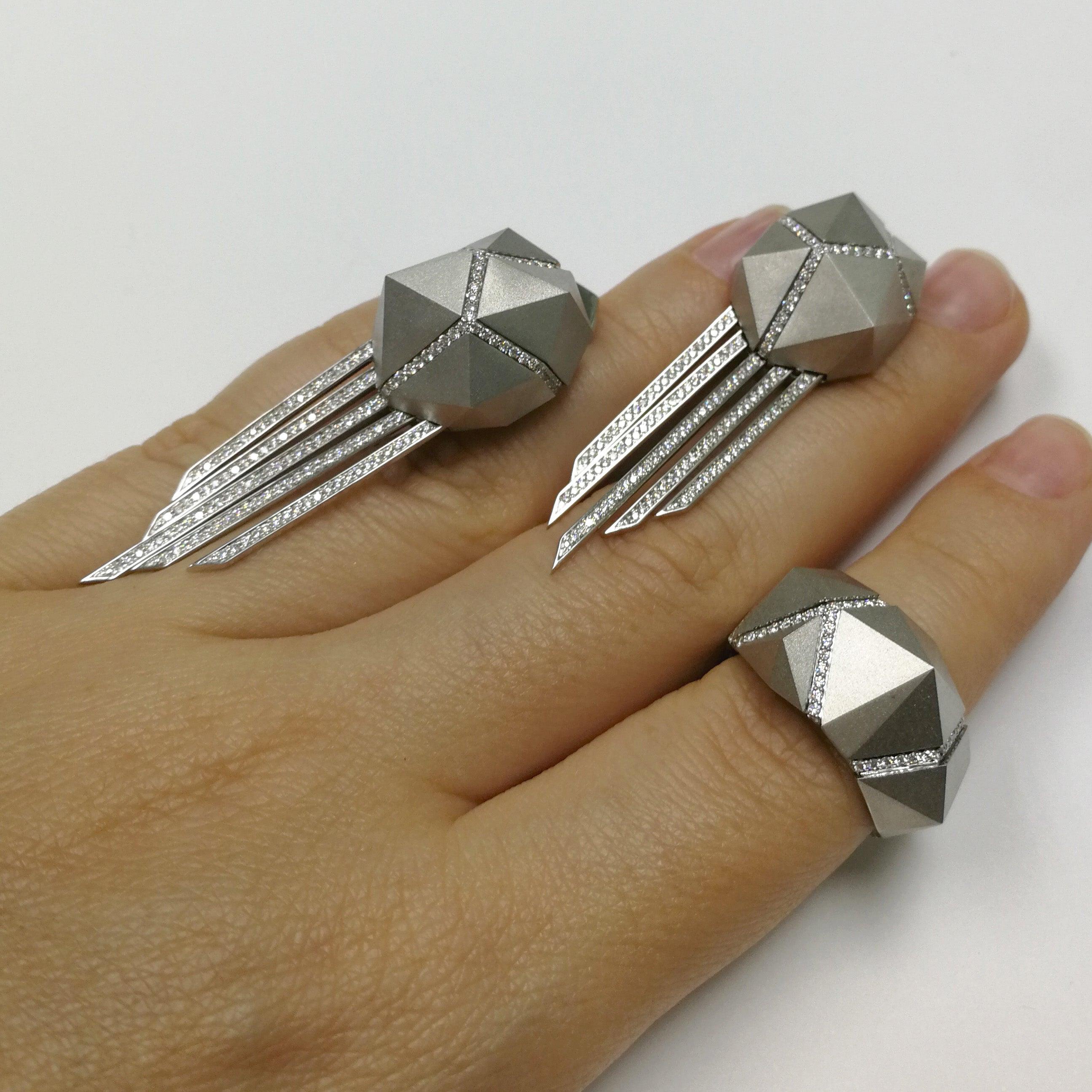 Customizable Diamonds White 18 Karat Matte Gold Geometry Small Suite ...