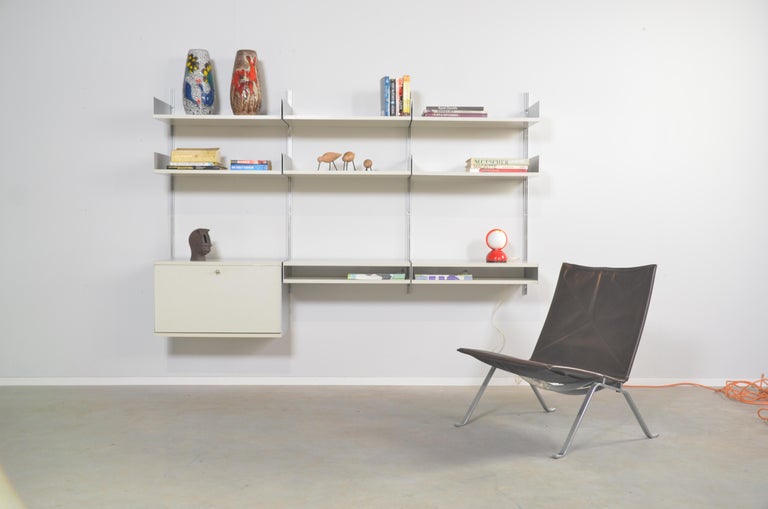 Dieter Rams 606 Universal Shelving System '2' at 1stDibs