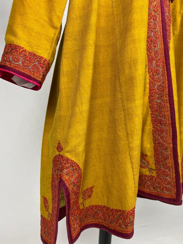 Dignitary coat or Choga in Safran Pashmina - India Punjab 19th century ...