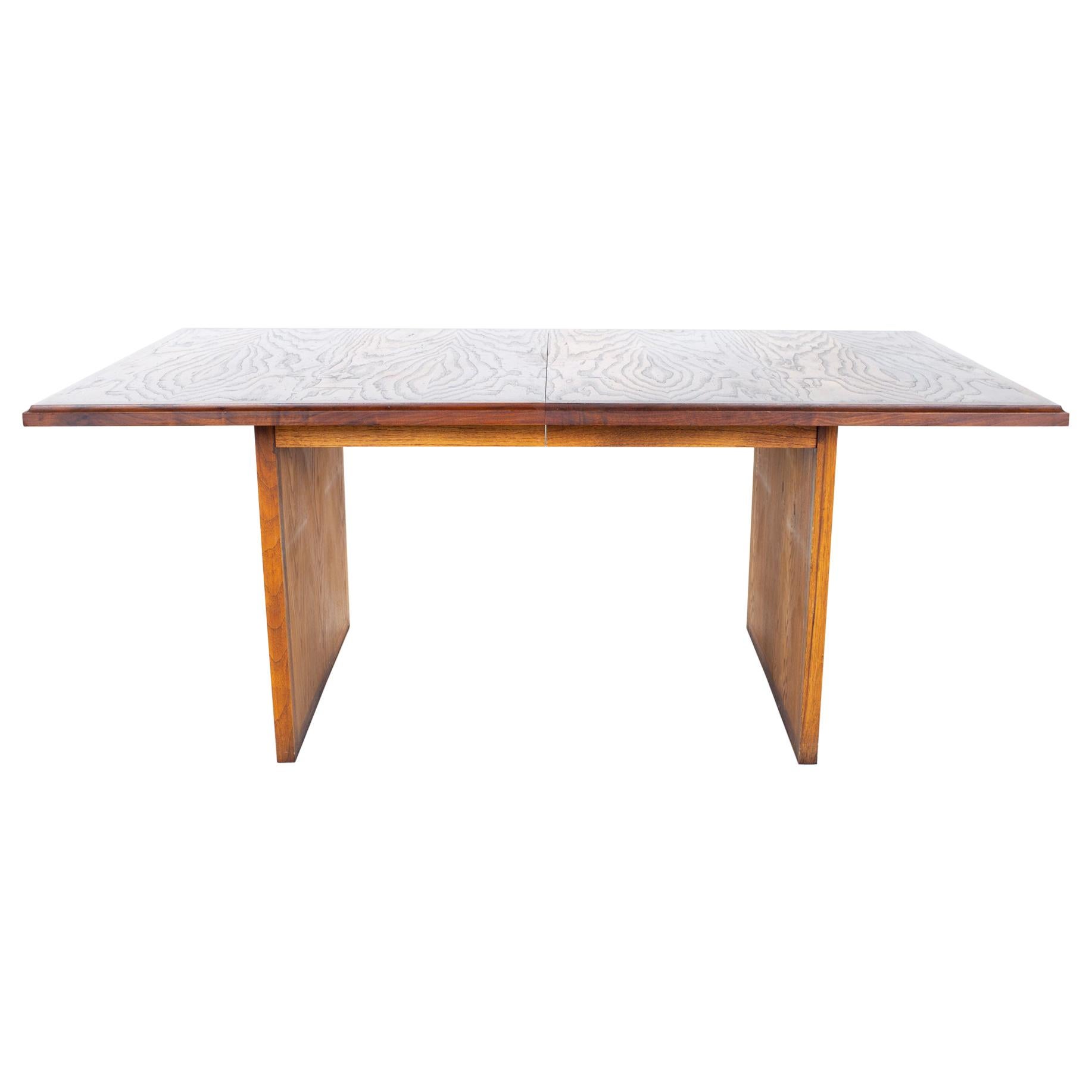 Walnut Dining Table with Leaves by Milo Baughman for Dillingham at 1stDibs