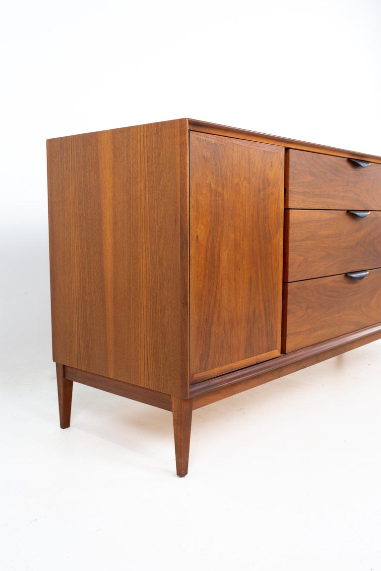 Dillingham Mid Century Walnut Sideboard Buffet Credenza at 1stDibs