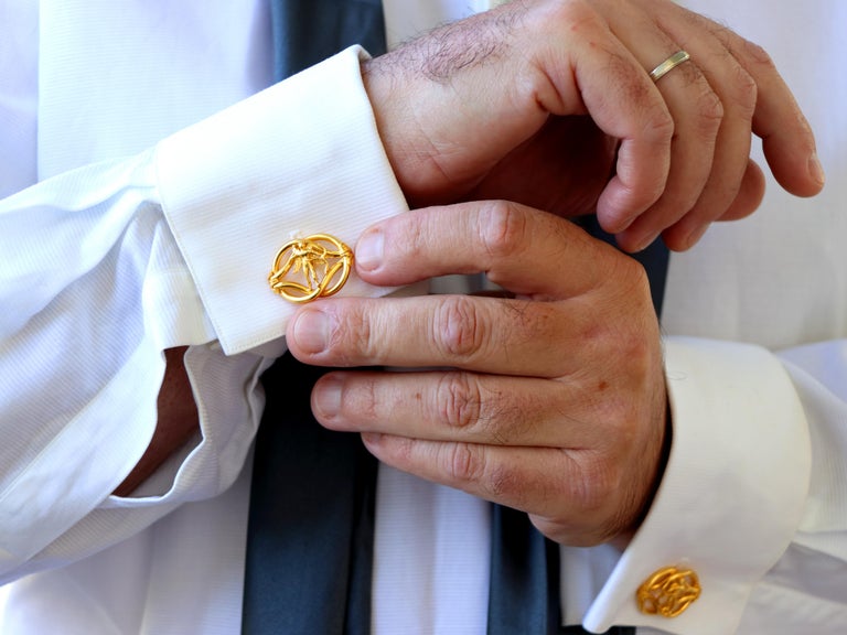 Dimos 22k Gold Ancient Greek Eros Cufflinks For Sale at 1stDibs