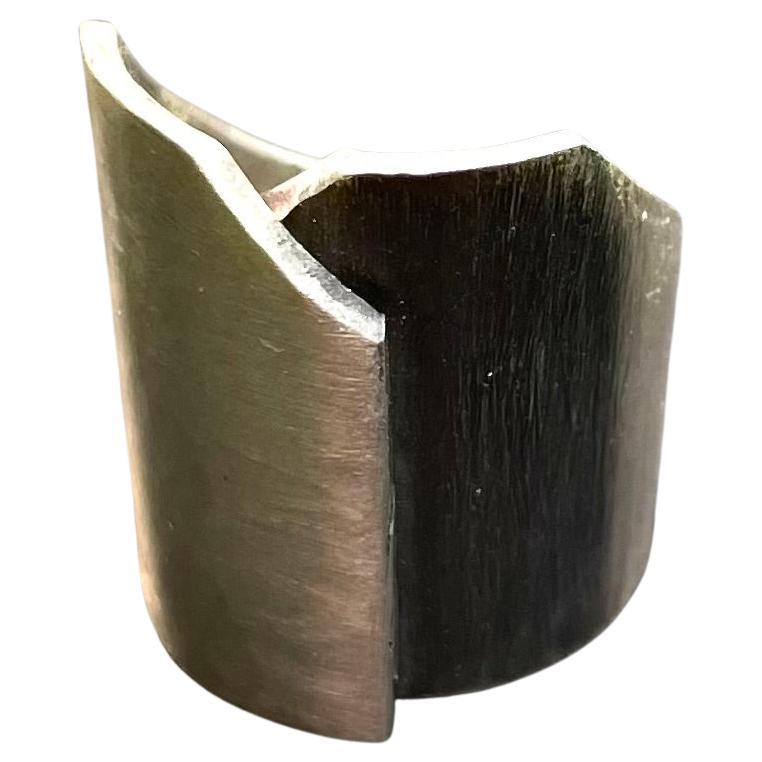 Dina González Mascaró "vest" ring in sterling silver For Sale at 1stDibs