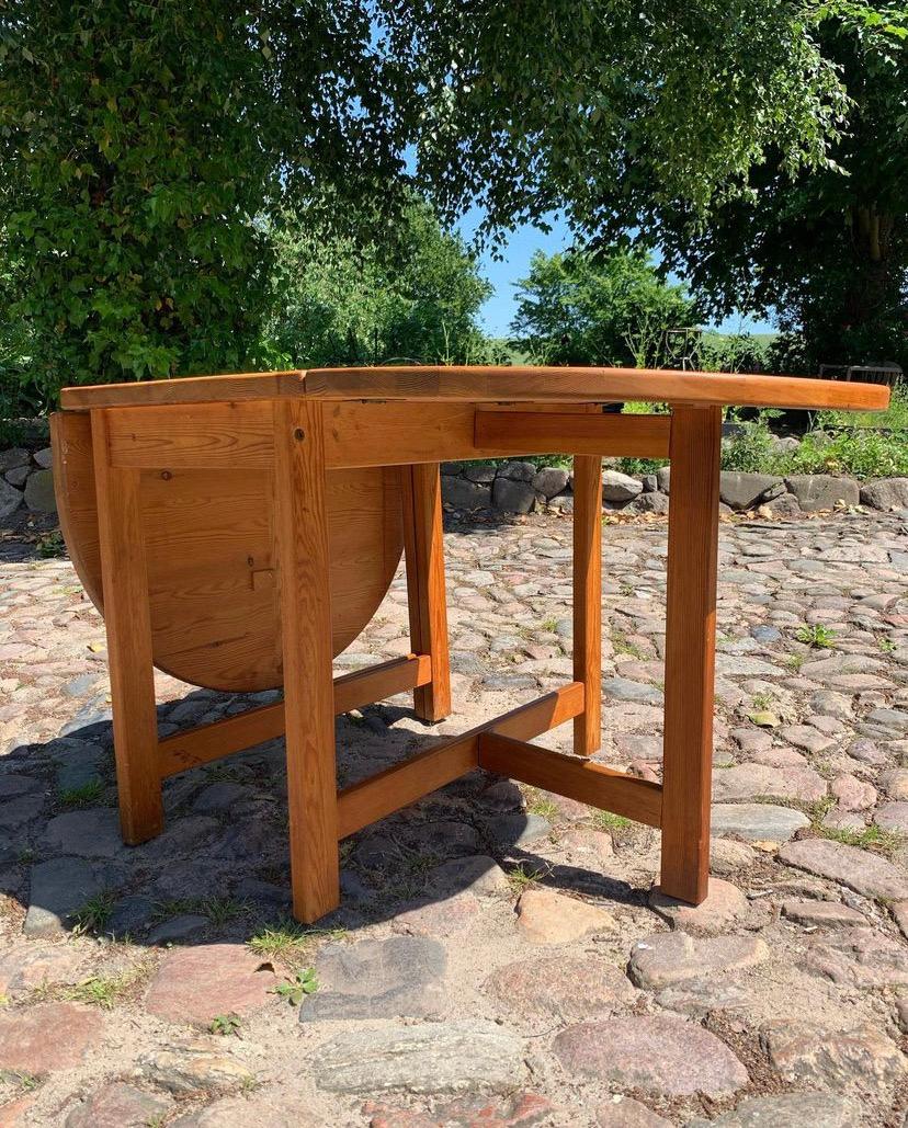 Dining Table with Two Drop-Down Leaves For Sale at 1stDibs | table ...