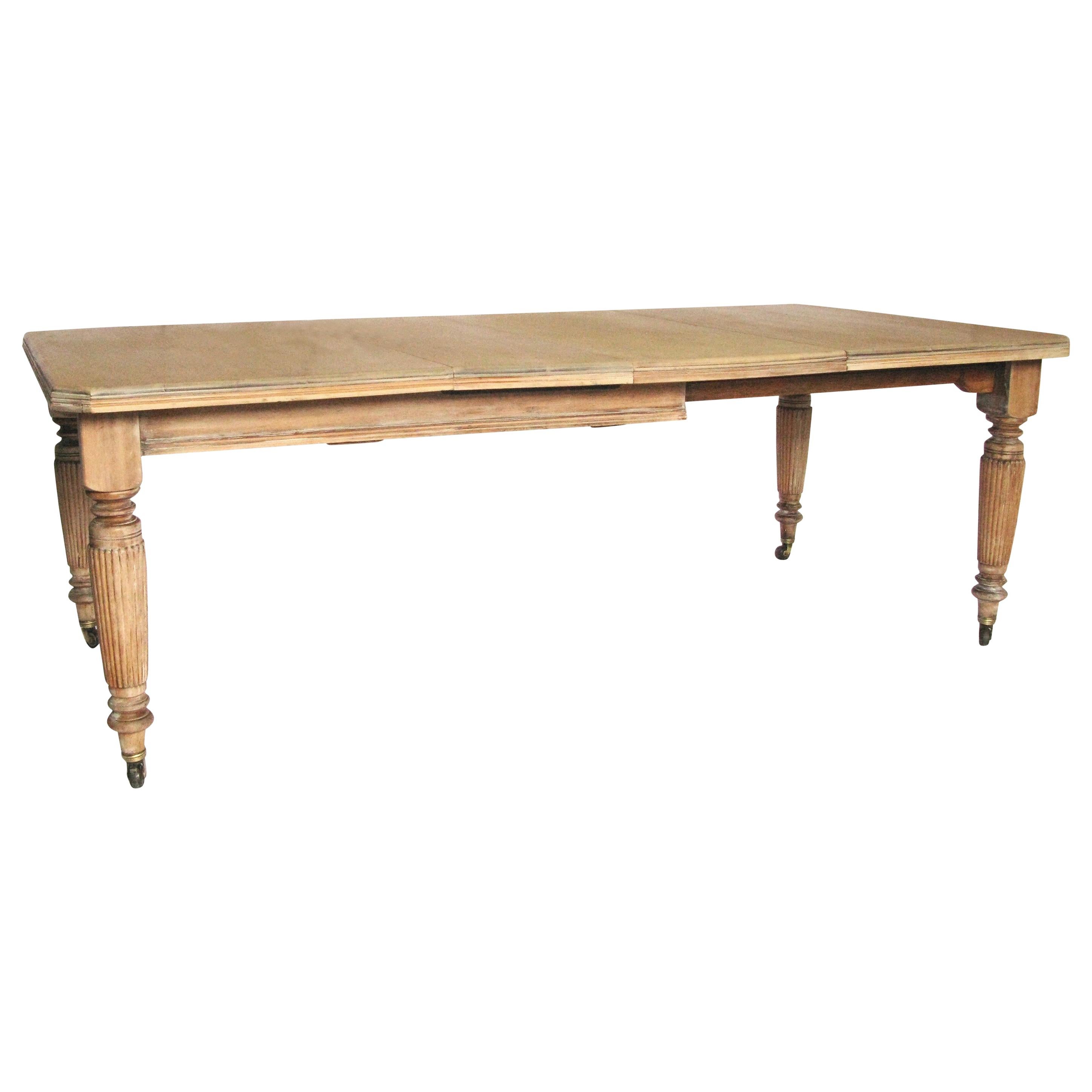 Wood Tables - 6,326 For Sale at 1stdibs