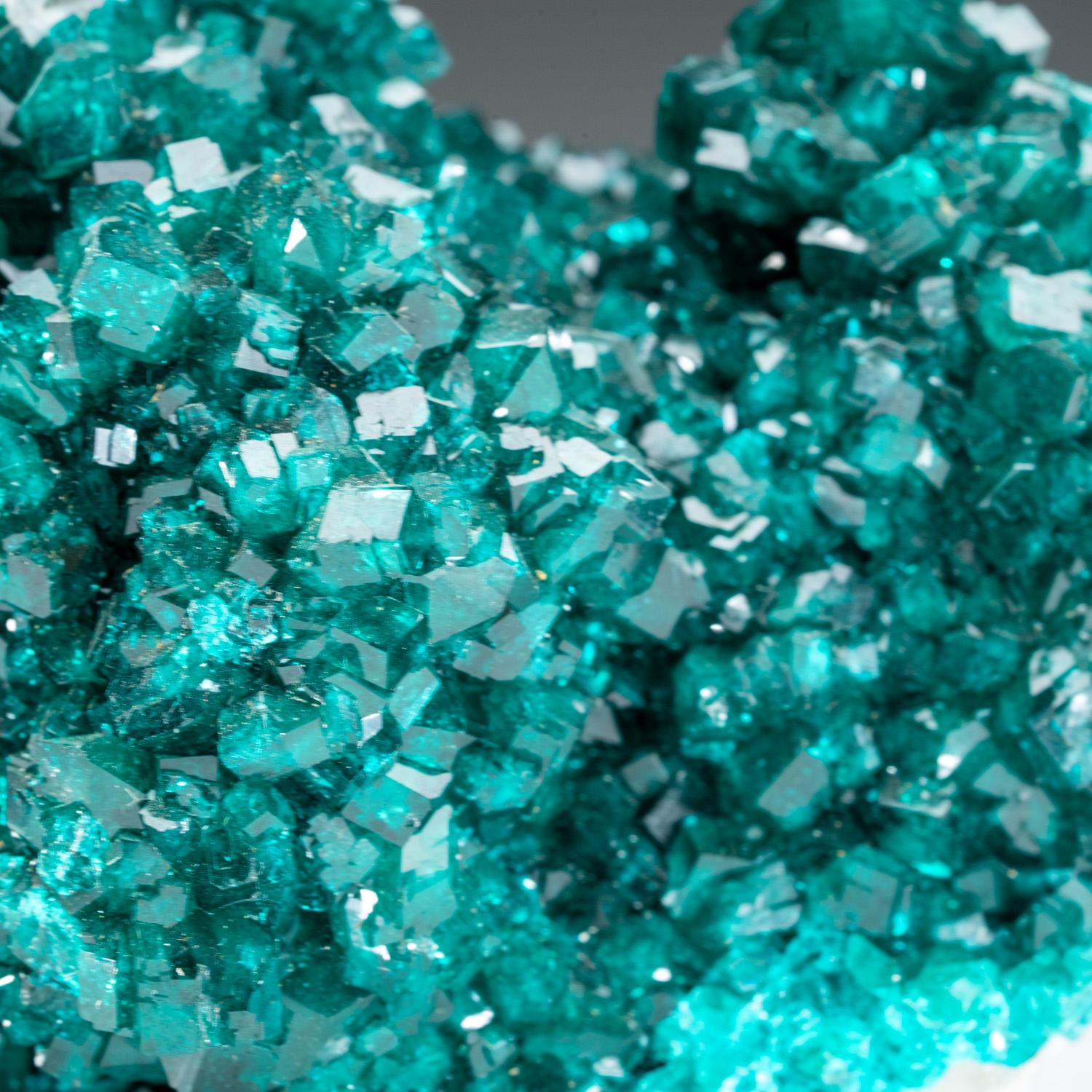 Dioptase from Tsumeb Mine, Otavi-Bergland District, Oshikoto, Namibia For Sale at 1stDibs