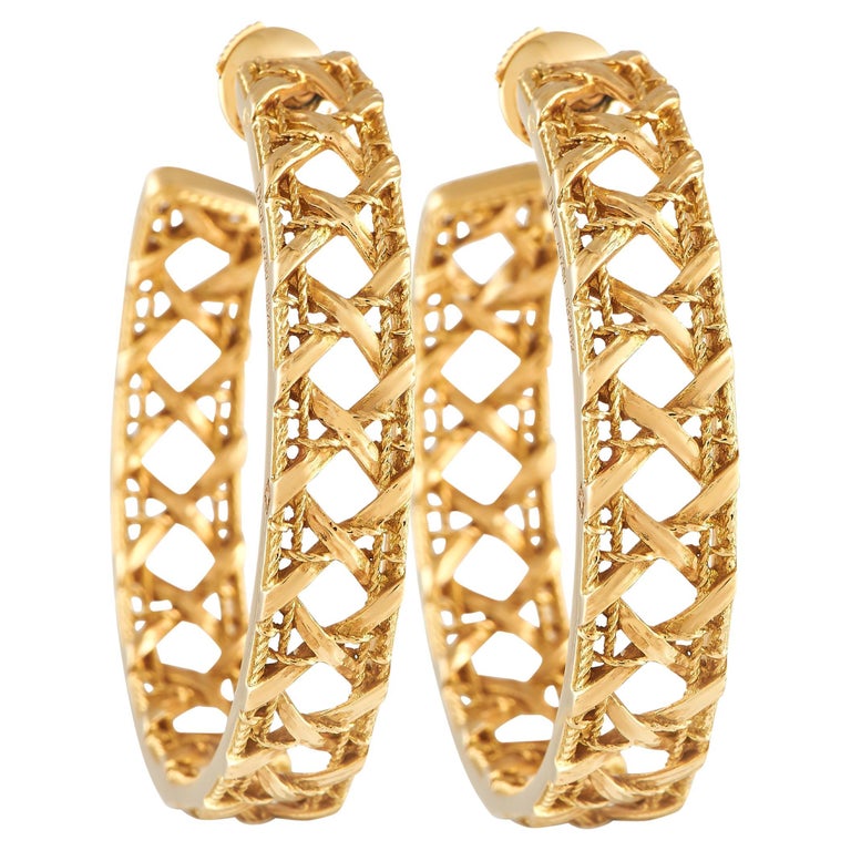 18 Karat Gelbgold Texturierte gewebte Creolen von Dior im Angebot bei 1stDibs