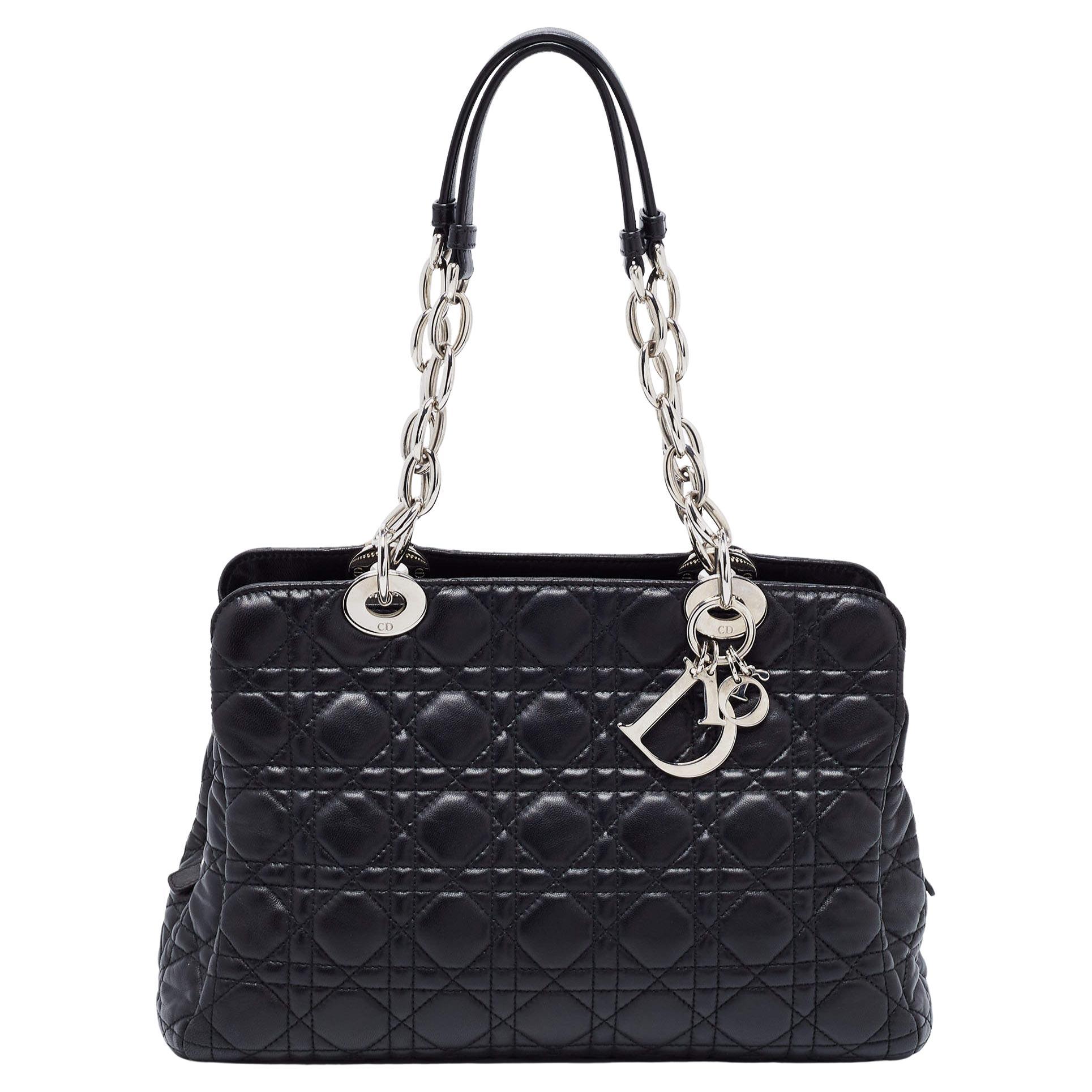 Christian Dior Large Lady Black Patent Leather Canvas Hand Bag For Sale ...