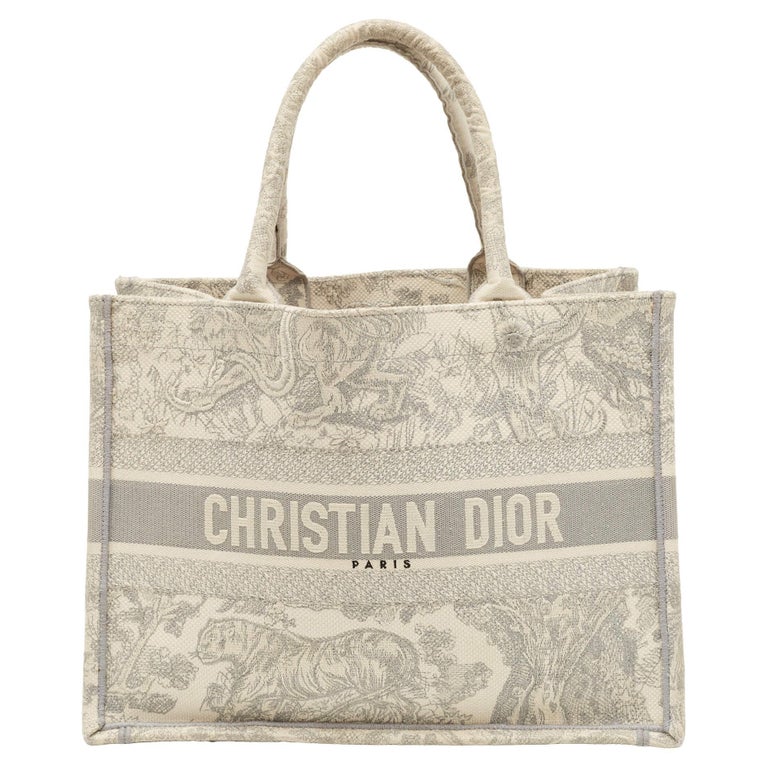 Dior Grey/White Embroidered Canvas Medium Book Tote For Sale at 1stDibs