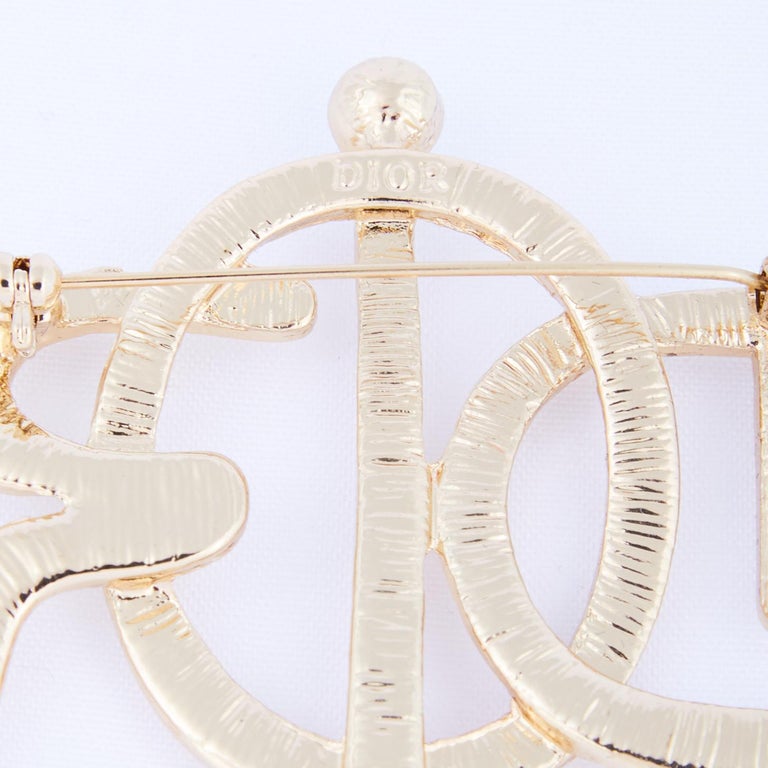 Dior Logo Gold Rope Typographic Faux Pearl Brooch For Sale at 1stDibs