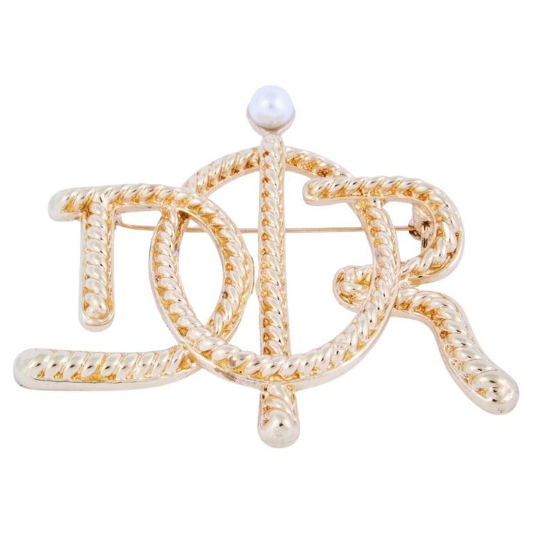Dior Logo Gold Rope Typographic Faux Pearl Brooch For Sale at 1stDibs