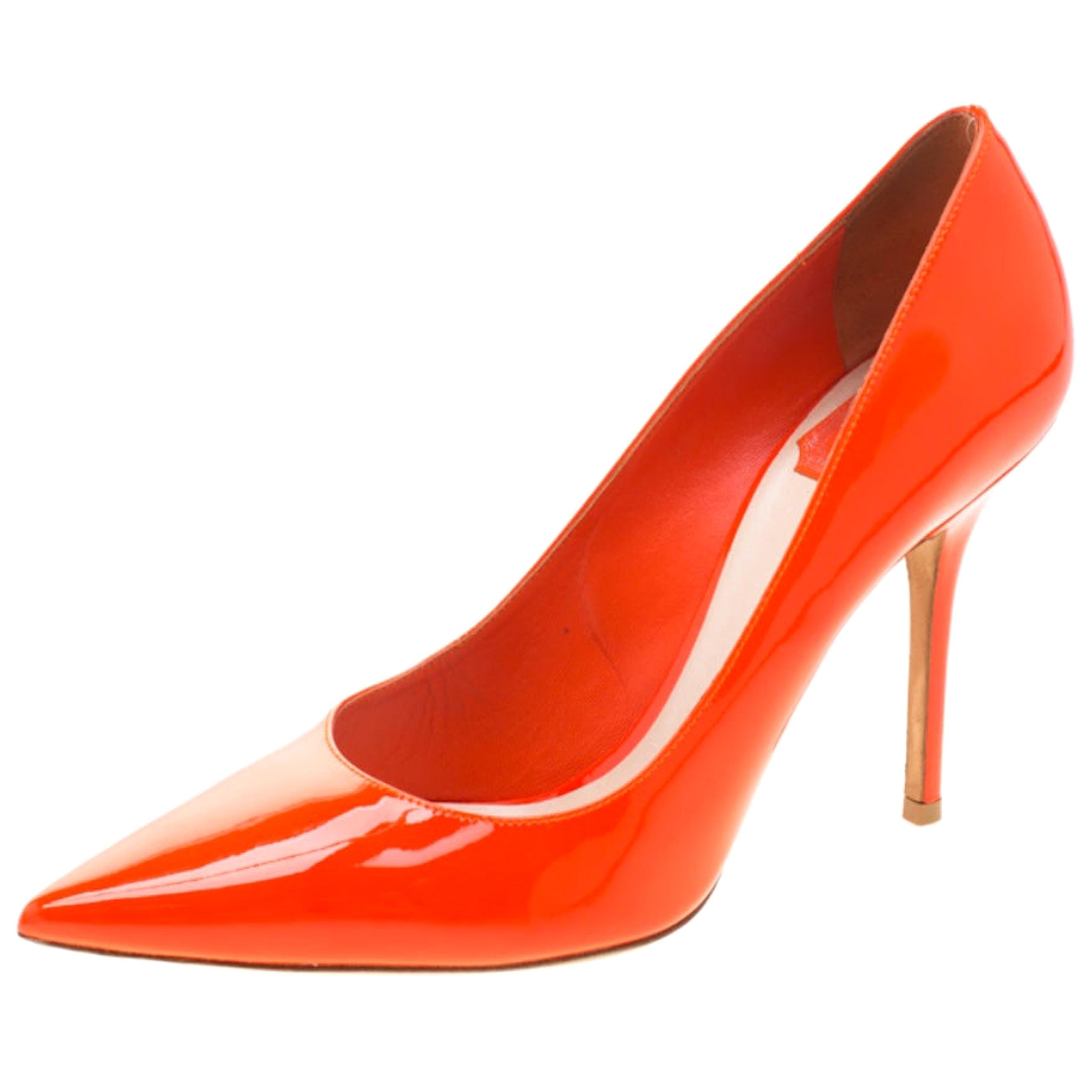 Dior Orange Patent Leather Pointed Toe Pumps Size 39 For Sale at 1stDibs