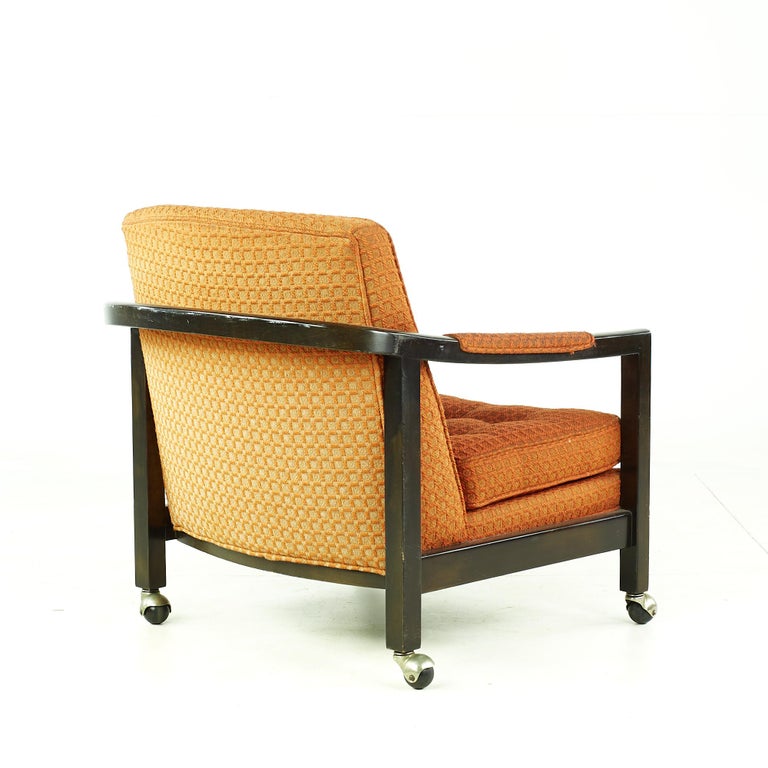 Directional Mid Century Lounge Chair with Casters For Sale at 1stDibs