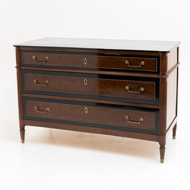 Directoire Chest of Drawers, Mahogany, France, circa 1790 at 1stDibs
