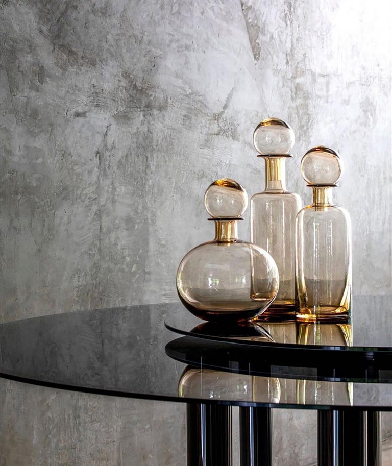 Discoteca, Round Table with Transparent Fumé Glass Top For Sale at 1stDibs