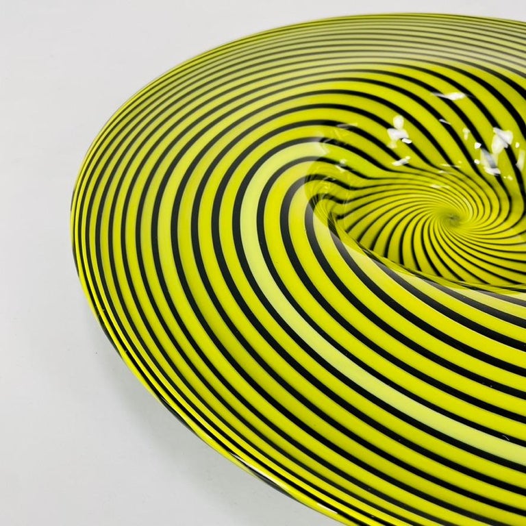 Dish in Murano Glass with Kinetic Pattern, Italy, 1980s For Sale at 1stDibs