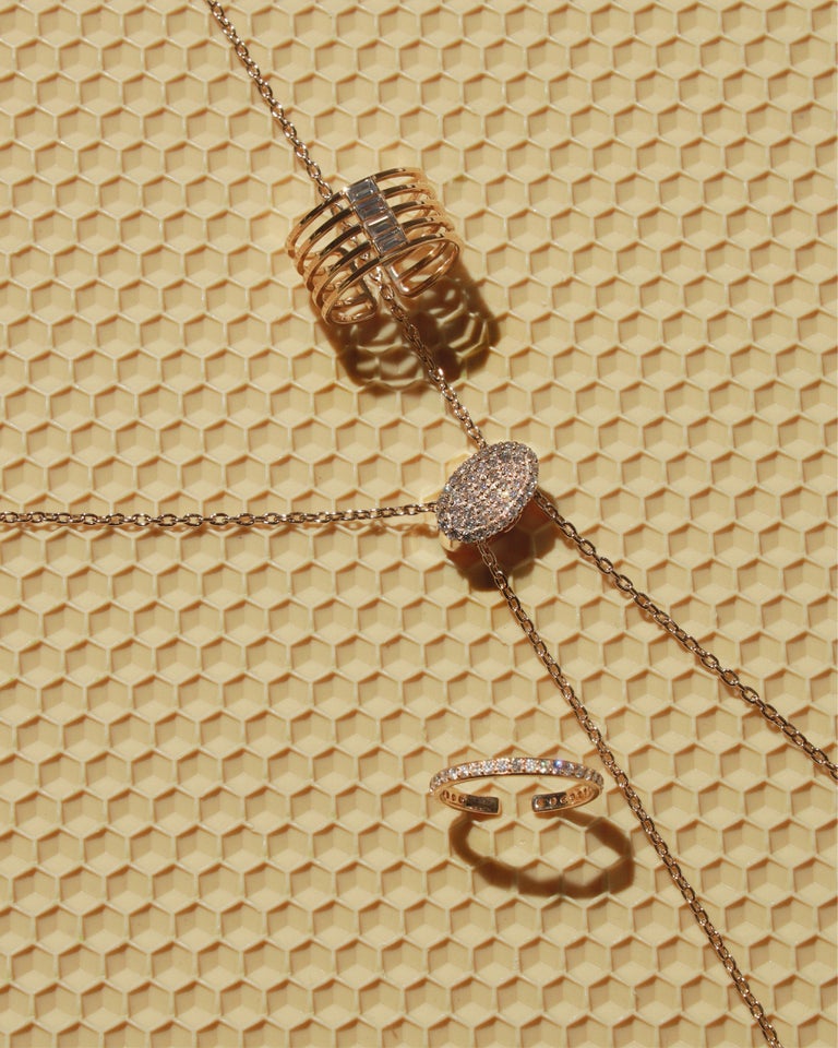 Doha Necklace with Lab Diamonds, 18k Gold For Sale at 1stDibs