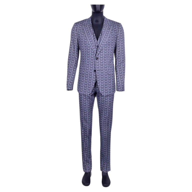 Dolce and Gabbana - 3-Pieces Owls Print Suit Blue Gray 50 For Sale at ...