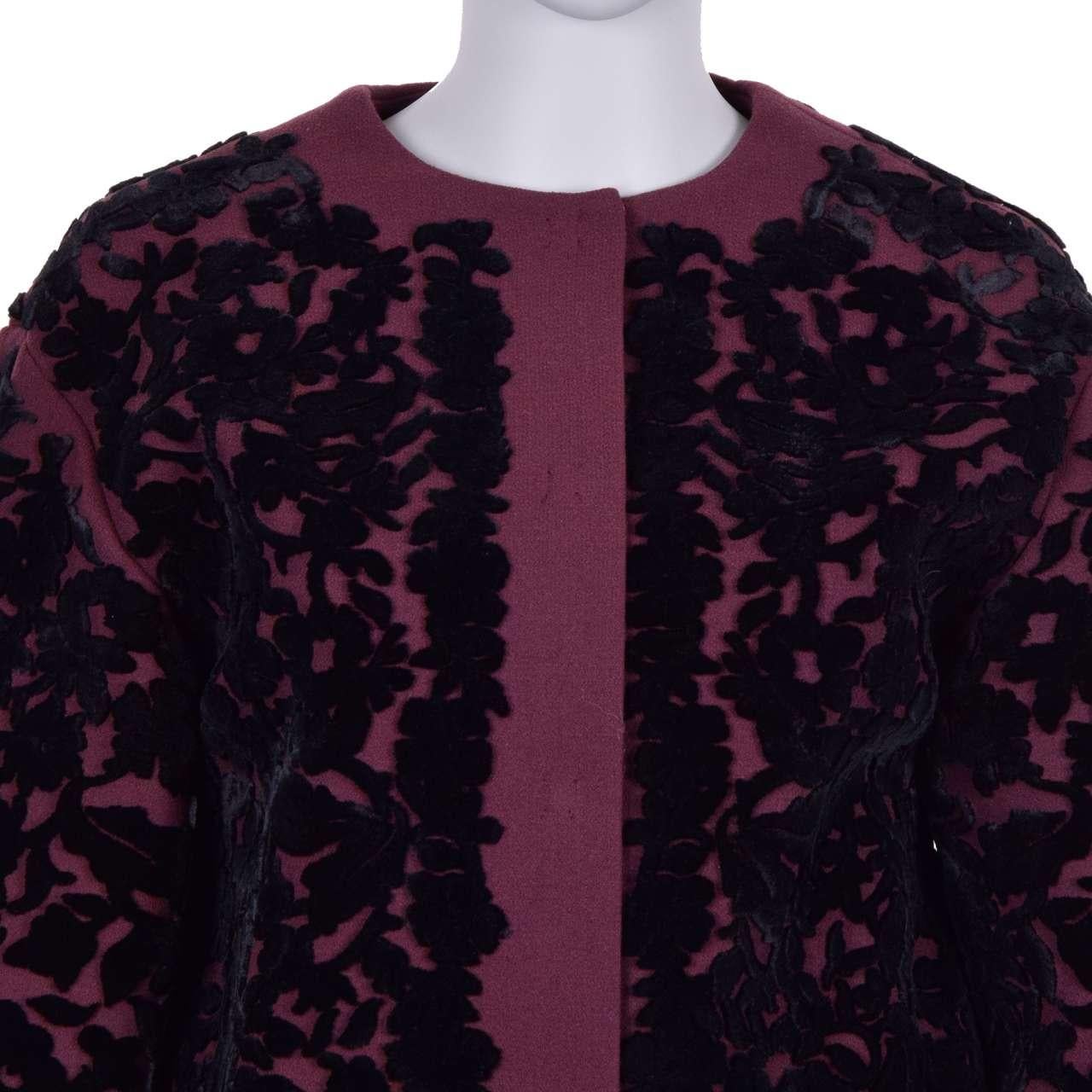 Dolce and Gabbana - Baroque Embroidery Jacket Bordeaux For Sale at 1stDibs