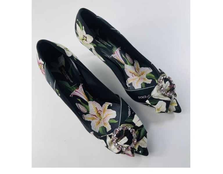 Dolce and Gabbana Black White Cloth Floral Lily Shoes Low Heels DG ...