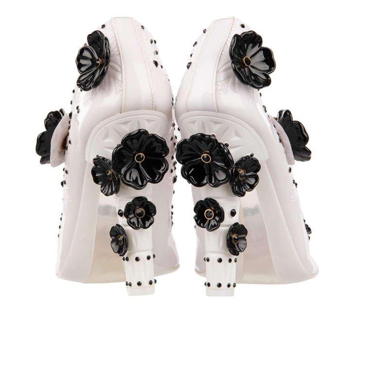 Dolce and Gabbana Cinderella PVC Crystals Flower Pumps White Black 39.9 ...