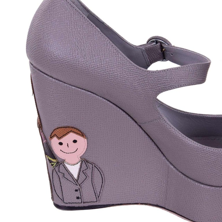 Dolce and Gabbana - DG FAMILY Embroidered Wedges Gray For Sale at 1stDibs