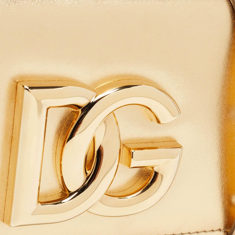 Dolce and Gabbana Gold Glossy Leather DG Logo Handbag For Sale at 1stDibs