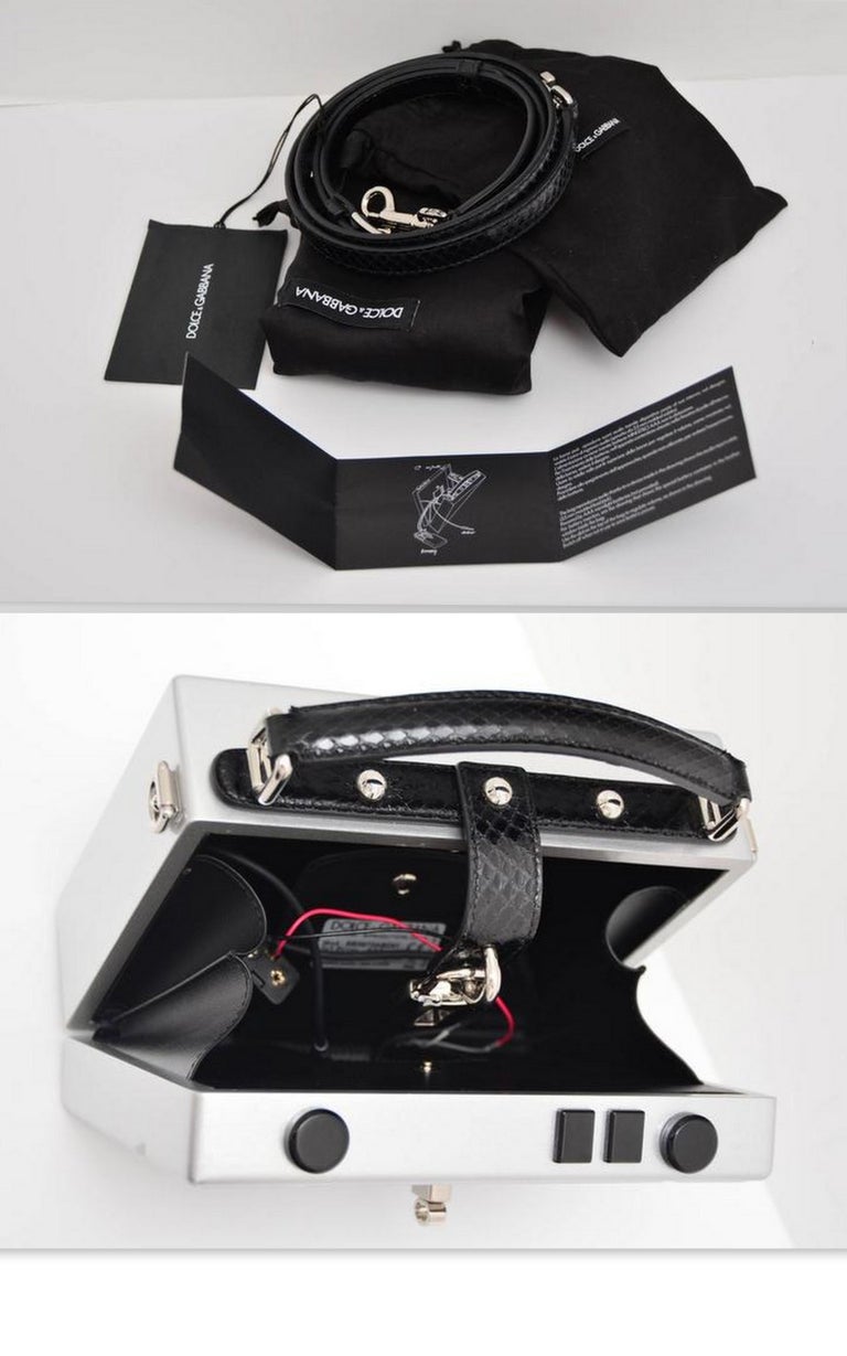 Dolce and Gabbana Mini Radio Bag Plays Music Connect To I-Phone Boom ...