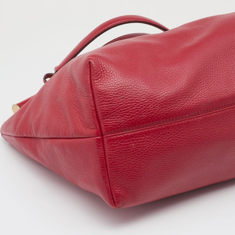 Dolce and Gabbana Red Leather Tote For Sale at 1stDibs