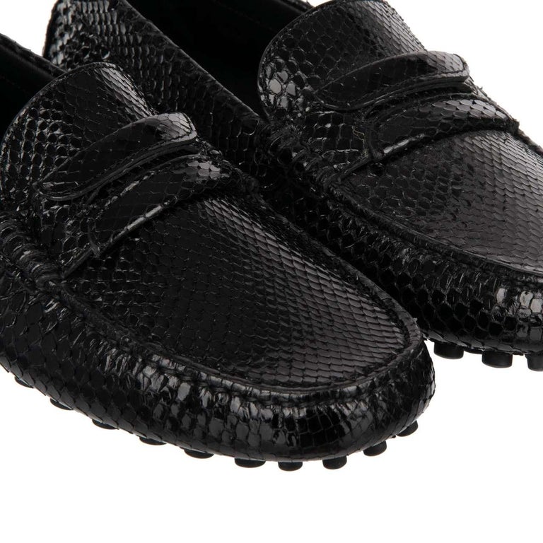 Dolce and Gabbana Snake Moccasin GELA ZERO with DG Metal Logo Black EUR 40 For Sale at 1stDibs