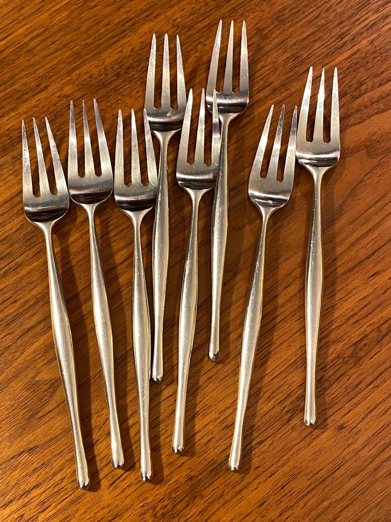 Don Wallace Design 3 Stainless Flatware Set /Service for 8 For Sale at ...