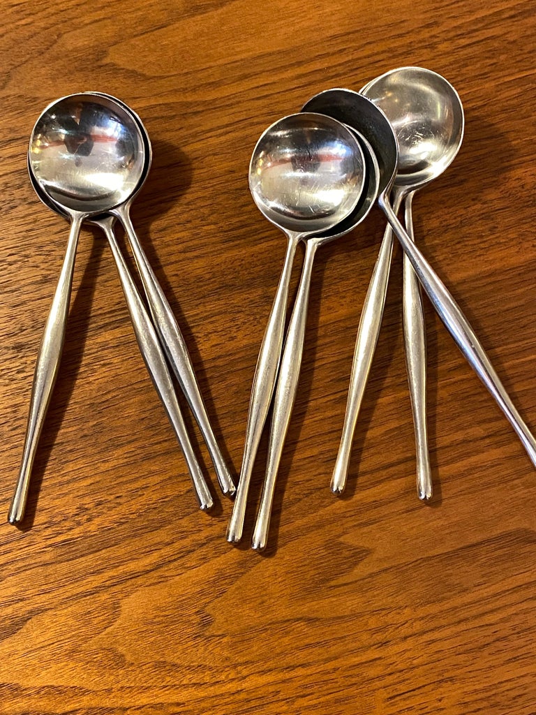 Don Wallace Design 3 Stainless Flatware Set /Service for 8 For Sale at ...