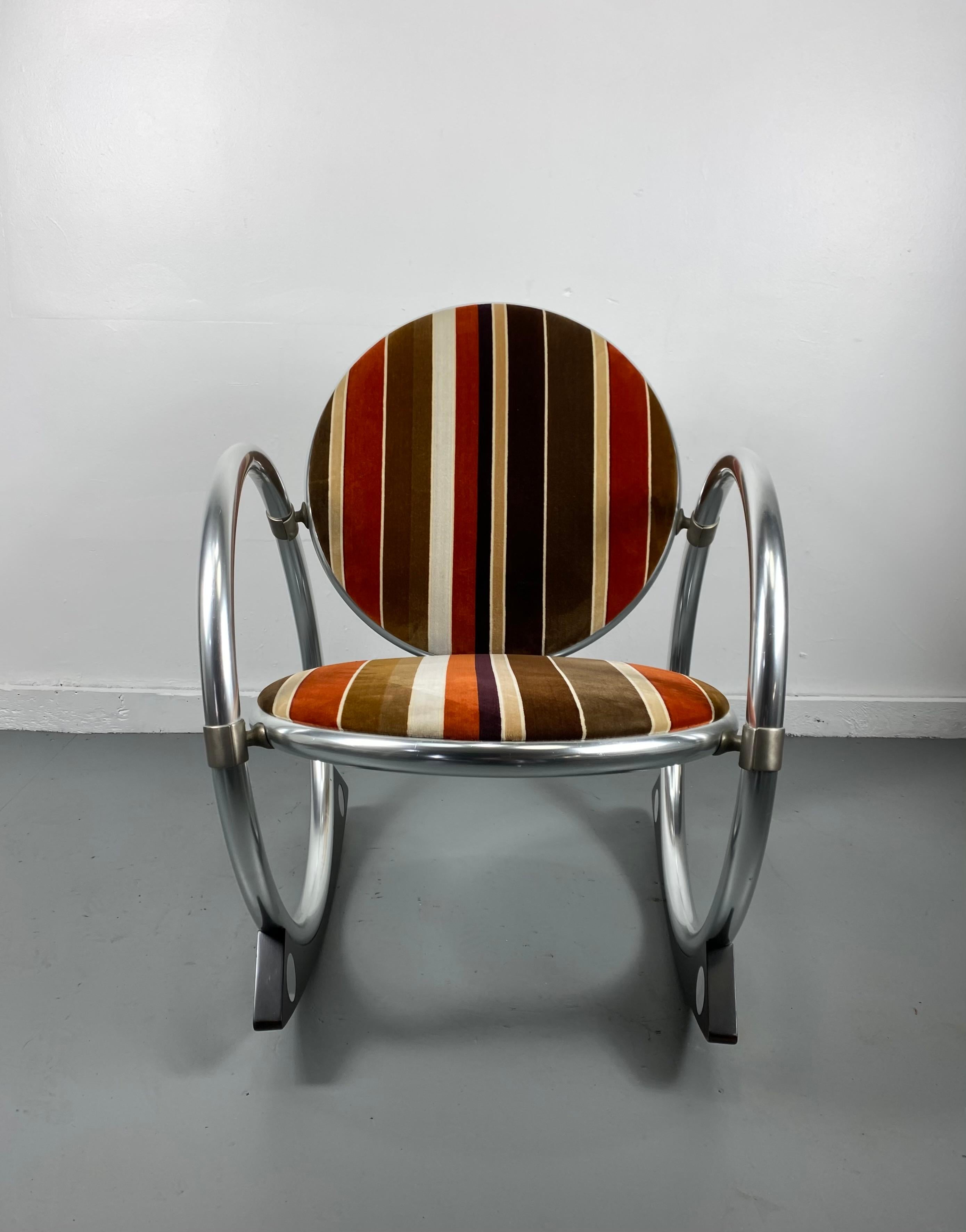 'Dondolo' Rocking Chairs with Tubular Frame by Verner Panton at 1stDibs ...