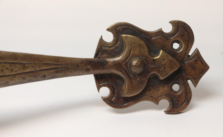 Door Handle / Pull in Arts and Crafts Style, Bronze with Thumb Latch ...